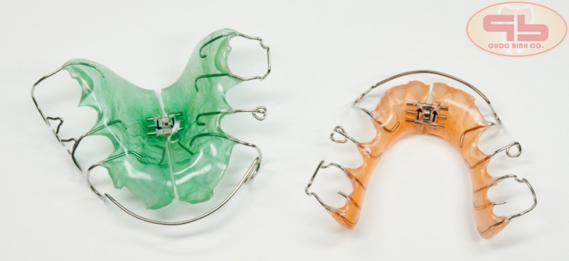 When is the benefit of an upper jaw expander in children?